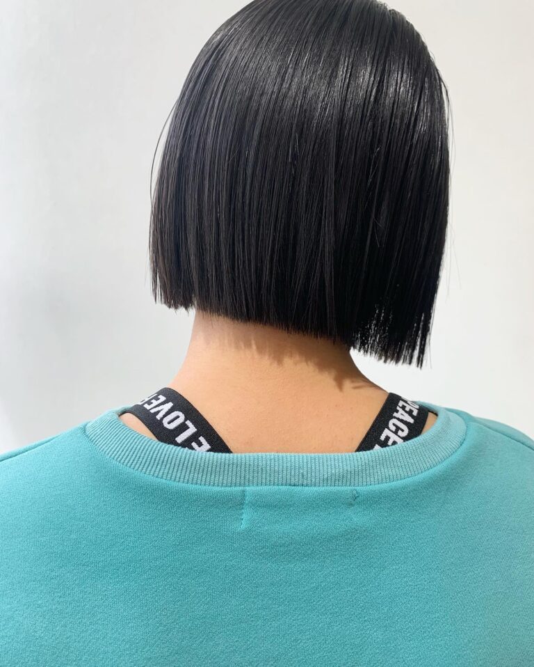 切りっぱなしbob 🧤いつもありがとう… | 千葉・市原・茂原・佐倉の美容院・美容室クリック（CLiC）ディックス（dix）